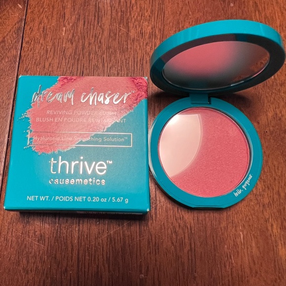 thrive causemetics | Makeup | Nwt Thrive Causemetics Dream Chaser ...